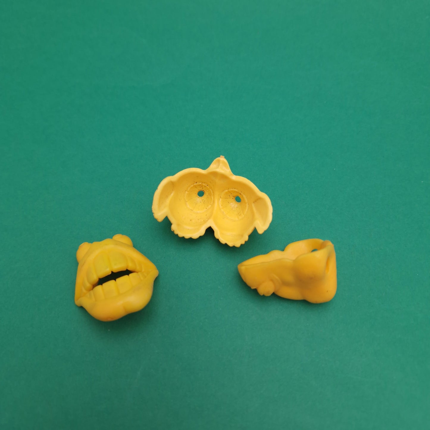 GHOSTBUSTER ☆ ECTOPLAZMA GHOST SMILE YELLOW Vintage Figure ☆ Loose 80s ...